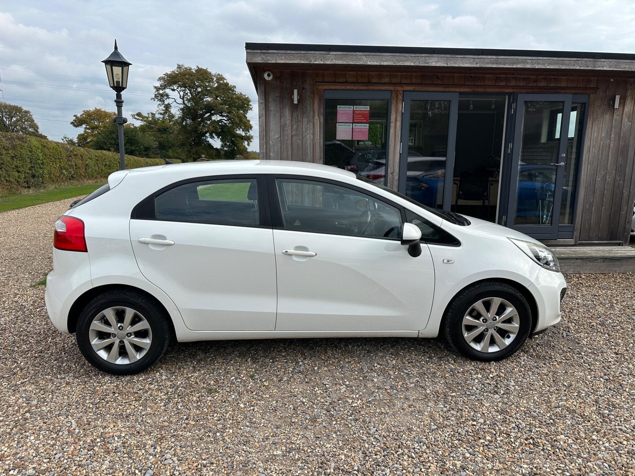 Used 2014 Kia Rio 1.1 CRDi EcoDynamics VR7 Euro 5 (s/s) 5dr for sale in Hook, Hampshire ...
